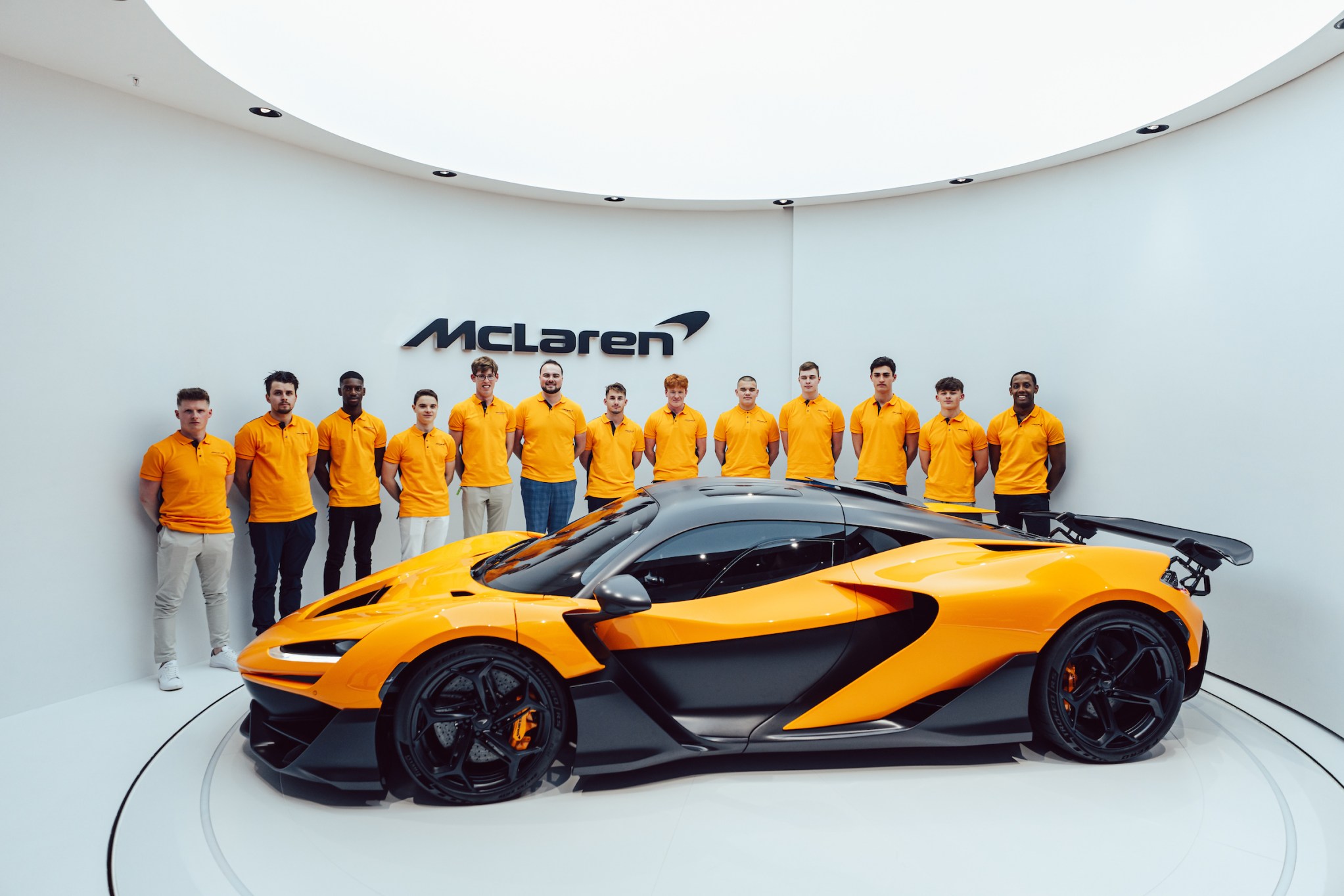 Lukas Sundahl är officiellt McLaren Trophy Academy-förare – 6 x Porsche ...